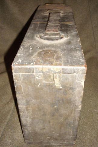 War Department Militaria | Rare WWI Vickers Machine Gun Wooden Ammo Box