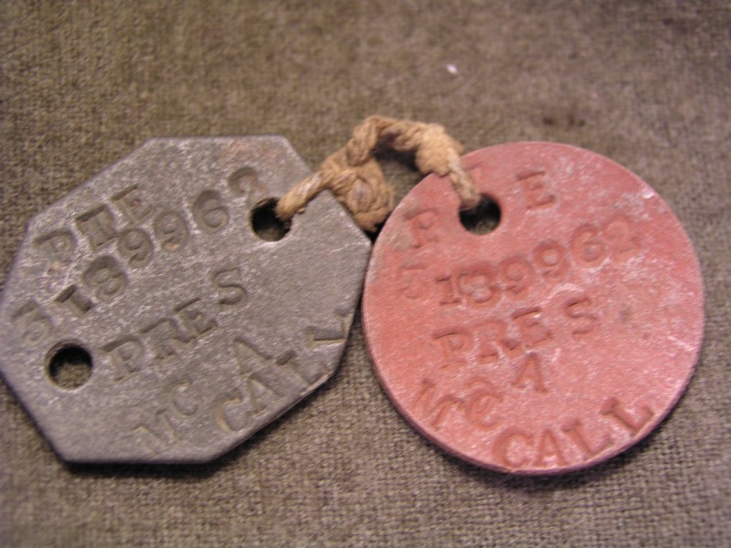 War Department Militaria An Original Set Of WWII British Army Dog Tags