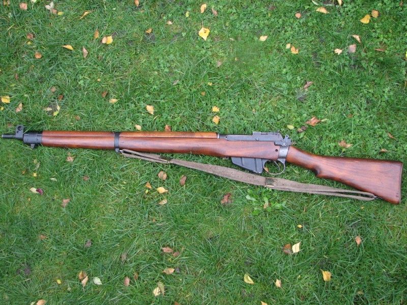 War Department Militaria | Superb Deactivated No4 Lee Enfield Rifle