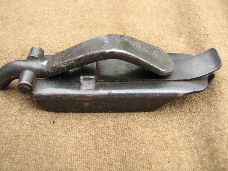 War Department Militaria | Scarce WWII Sten machine gun Magazine ...