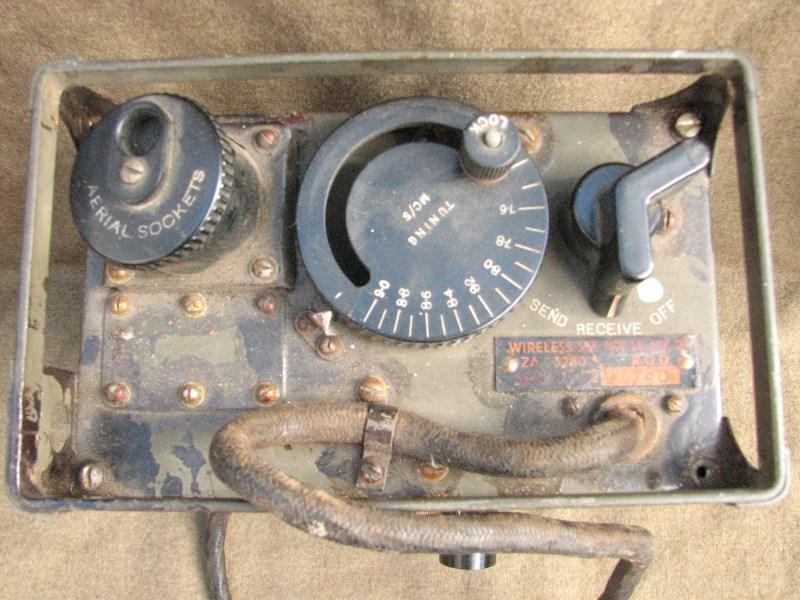 War Department Militaria | AUCTION WWII Wireless Set No38