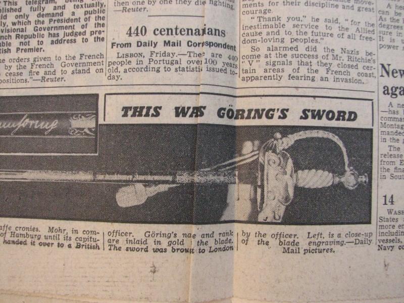 War Department Militaria 1945 Daily Mail