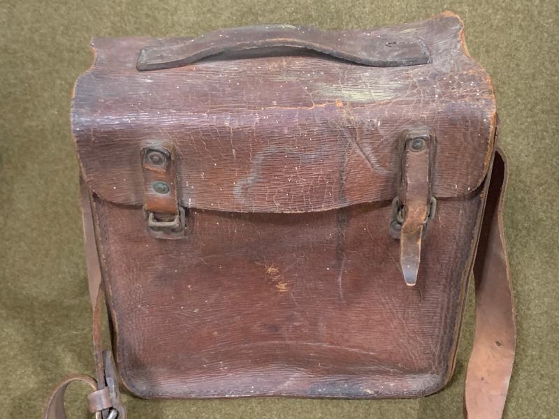 War Department Militaria | Scarce WWII Bren Gun Magazine Satchel