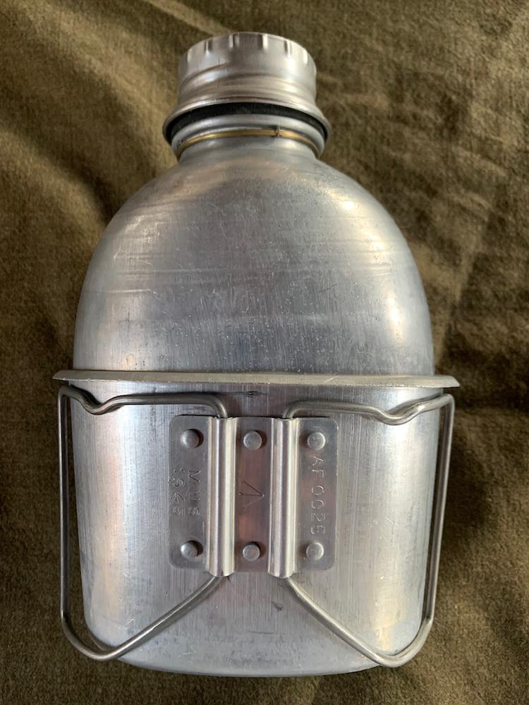 War Department Militaria | Scarce 1945 dated Pattern 1944 Water Bottle